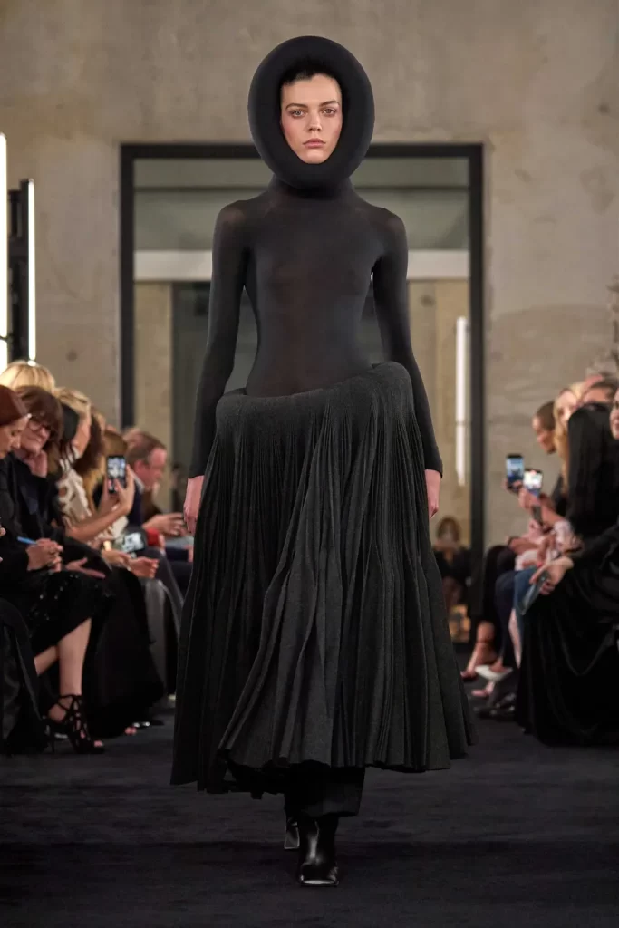 Fall 2025 Ready-to-Wear - Alaïa - Black Diamond
